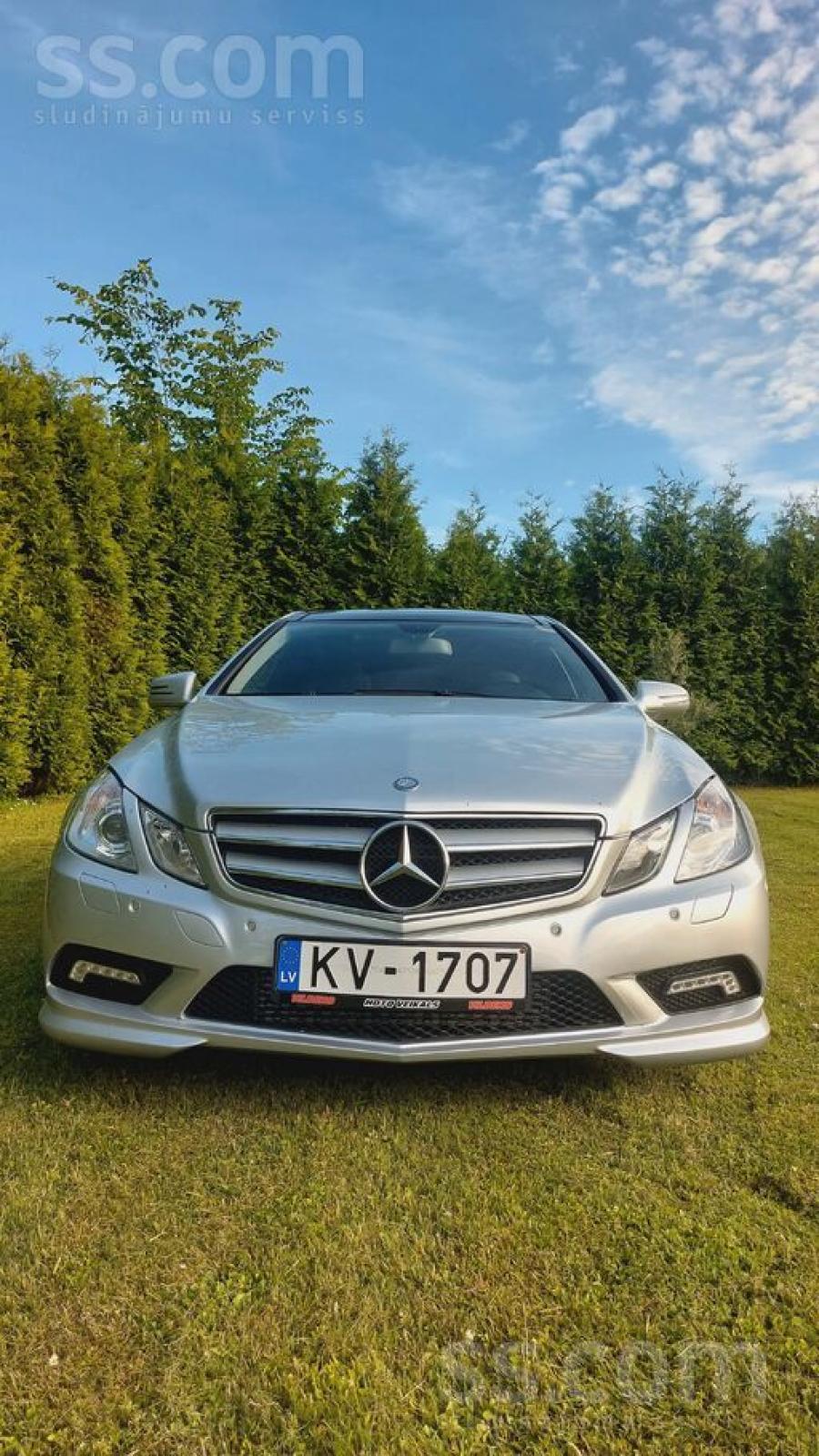 Pelēks Mercedes-Benz E 350 2009 Cēsis, ar dzinēja tilpumu 3.00 L un nobraukumu 252 tūkst. km par 9250 €, foto 3 vietnē AUTOMOTO.COM.LV
