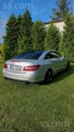 Pelēks Mercedes-Benz E 350 2009 Cēsis, ar dzinēja tilpumu 3.00 L un nobraukumu 252 tūkst. km par 9250 €, foto 6 vietnē AUTOMOTO.COM.LV