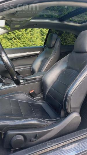 Pelēks Mercedes-Benz E 350 2009 Cēsis, ar dzinēja tilpumu 3.00 L un nobraukumu 252 tūkst. km par 9250 €, foto 12 vietnē AUTOMOTO.COM.LV