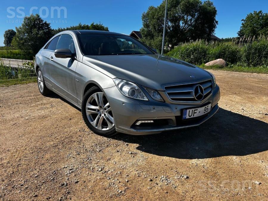 Pelēks Mercedes-Benz E 350 2009 Rīga, ar dzinēja tilpumu 3.00 L un nobraukumu 204 tūkst. km par 8850 €, foto 1 vietnē AUTOMOTO.COM.LV