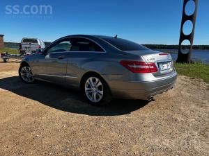 Pelēks Mercedes-Benz E 350 2009 Rīga, ar dzinēja tilpumu 3.00 L un nobraukumu 204 tūkst. km par 8850 €, foto 6 vietnē AUTOMOTO.COM.LV
