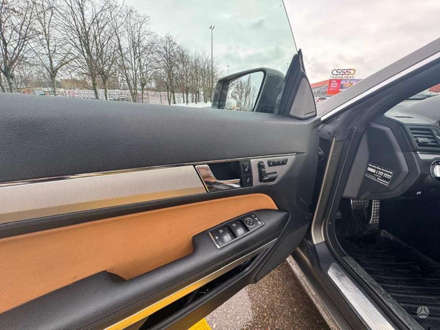 Pelēks Mercedes-Benz E 350 2010 Kauņa, ar dzinēja tilpumu 2.99 L un nobraukumu 247 tūkst. km par 8300 €, foto 14 vietnē AUTOMOTO.COM.LV