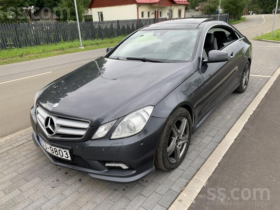 Grey Mercedes-Benz E 350 2010 in Riga, with an engine capacity of 3.00 L and mileage of 352 thousand km for 8500 €, photo 1 on AUTOMOTO.COM.LV