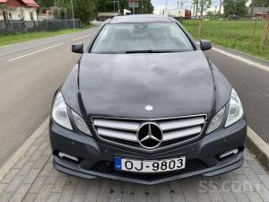 Grey Mercedes-Benz E 350 2010 in Riga, with an engine capacity of 3.00 L and mileage of 352 thousand km for 8500 €, photo 3 on AUTOMOTO.COM.LV