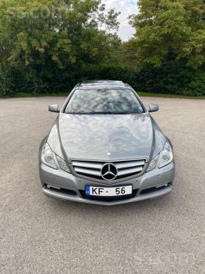 Pelēks Mercedes-Benz E 350 2010 Tukums, ar dzinēja tilpumu 3.00 L un nobraukumu 231 tūkst. km par 9500 €, foto 6 vietnē AUTOMOTO.COM.LV