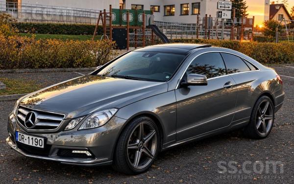 Pelēks Mercedes-Benz E 350 2010 Jelgava, ar dzinēja tilpumu 3.00 L un nobraukumu 234 tūkst. km par 9550 €, foto 7 vietnē AUTOMOTO.COM.LV