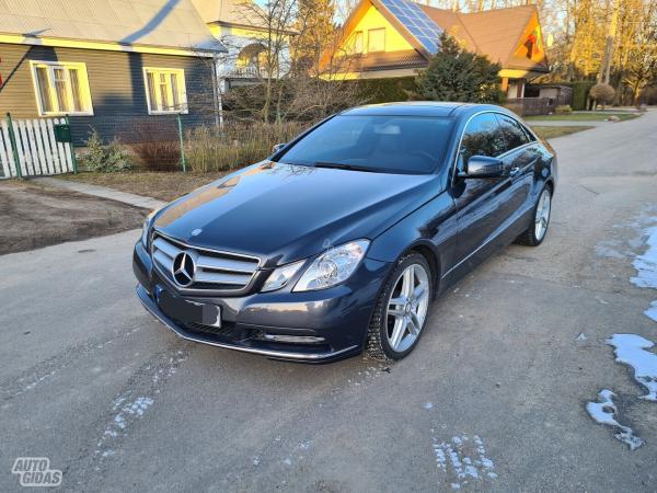 Grey Mercedes-Benz E 350 2013 in Kaunas, with an engine capacity of 3.50 L and mileage of 185 thousand km for 9300 €, photo 1 on AUTOMOTO.COM.LV