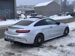 Pelēks Mercedes-Benz E 350 2021 Kauņa, ar dzinēja tilpumu 2.93 L un nobraukumu 136 tūkst. km par 37000 €, foto 3 vietnē AUTOMOTO.COM.LV