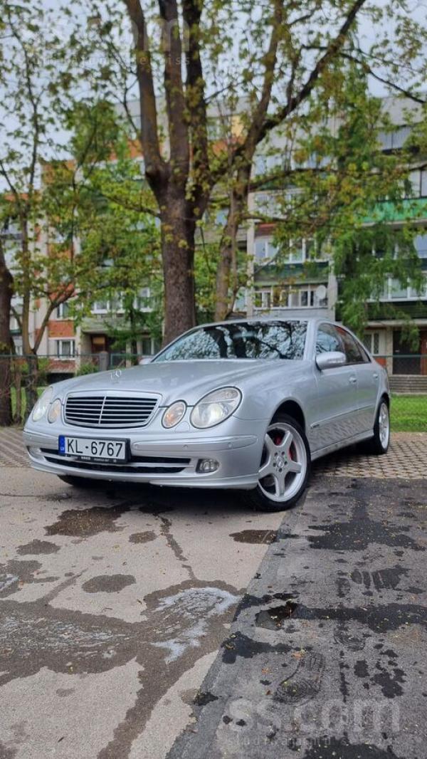 Grey Mercedes-Benz E 350 2005 in Riga, with an engine capacity of 3.50 L and mileage of 236 thousand km for 5200 €, photo 1 on AUTOMOTO.COM.LV