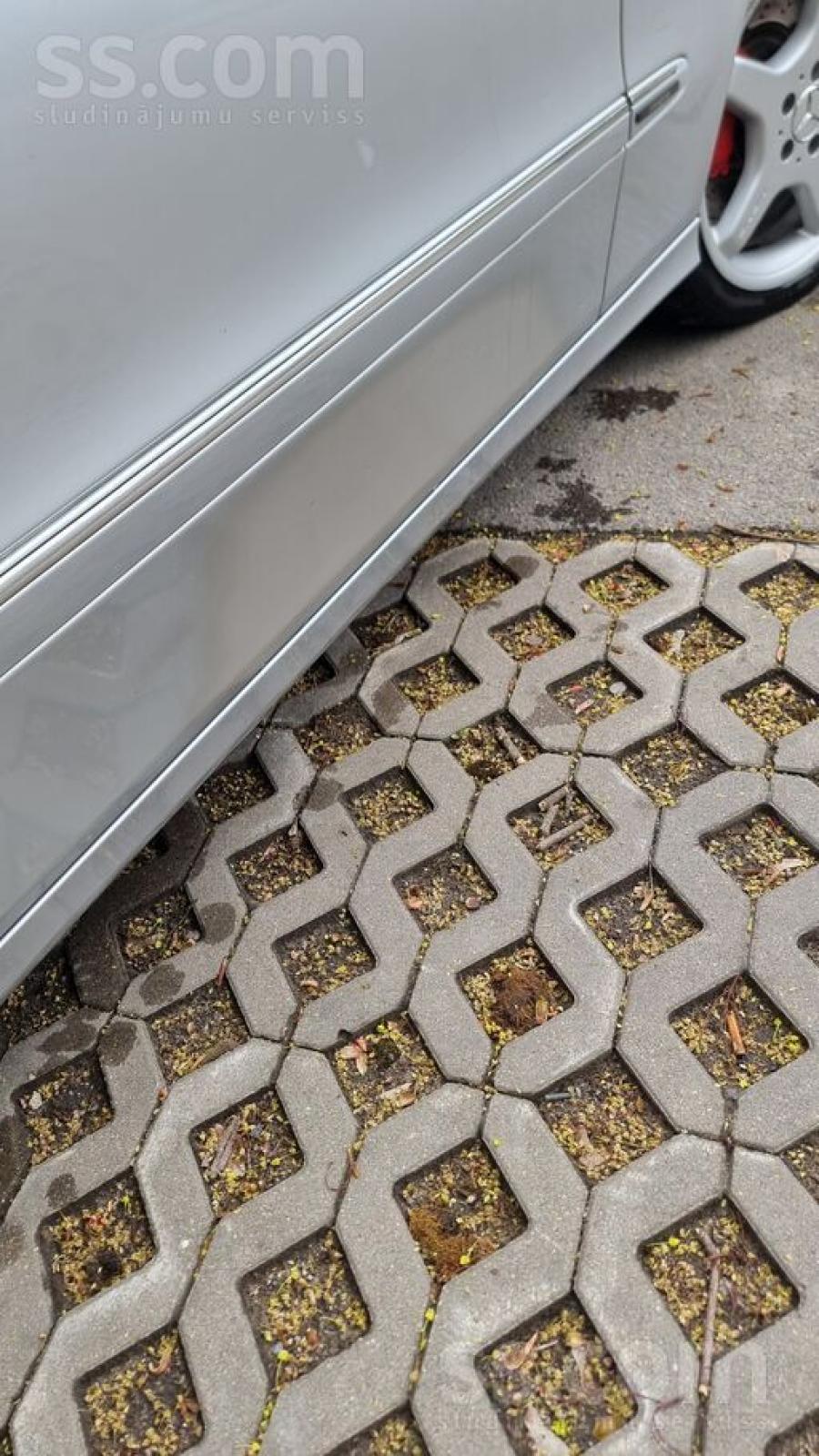 Pelēks Mercedes-Benz E 350 2005 Rīga, ar dzinēja tilpumu 3.50 L un nobraukumu 236 tūkst. km par 5200 €, foto 7 vietnē AUTOMOTO.COM.LV