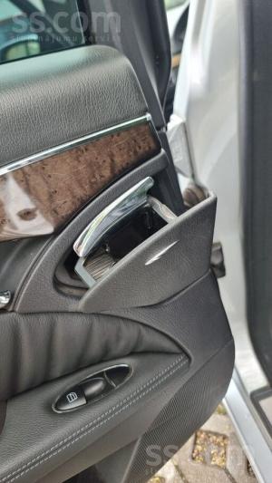 Pelēks Mercedes-Benz E 350 2005 Rīga, ar dzinēja tilpumu 3.50 L un nobraukumu 236 tūkst. km par 5200 €, foto 19 vietnē AUTOMOTO.COM.LV