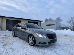 Grey Mercedes-Benz E 350 2009 in Utena, with an engine capacity of 2.99 L and mileage of 302 thousand km for 5850 €, photo 11 on AUTOMOTO.COM.LV