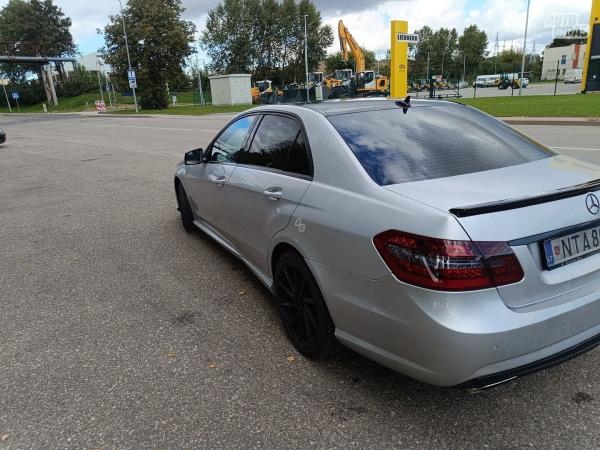 Серый Мерседес E 350 2009 в Ионава, объемом двигателя 3.50 л и пробегом 323 тыс. км за 7200 €, фото 6 на AUTOMOTO.COM.LV