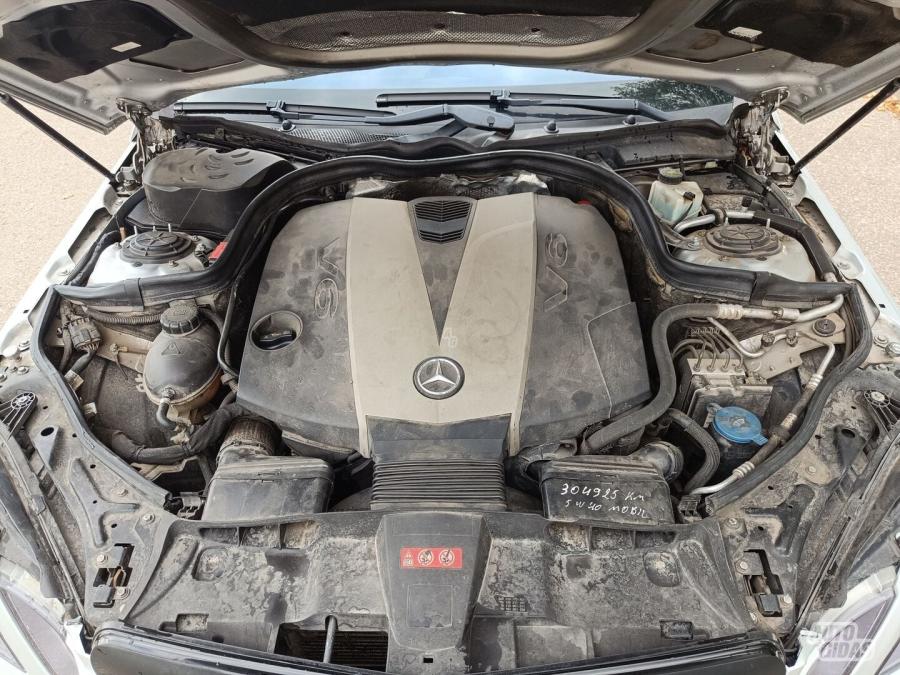 Grey Mercedes-Benz E 350 2009 in Jonava, with an engine capacity of 3.50 L and mileage of 323 thousand km for 7200 €, photo 13 on AUTOMOTO.COM.LV