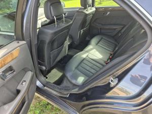 Grey Mercedes-Benz E 350 2009 in Vilnius, with an engine capacity of 2.99 L and mileage of 368 thousand km for 6800 €, photo 6 on AUTOMOTO.COM.LV