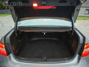 Grey Mercedes-Benz E 350 2009 in Riga, with an engine capacity of 3.50 L and mileage of 343 thousand km for 7900 €, photo 13 on AUTOMOTO.COM.LV