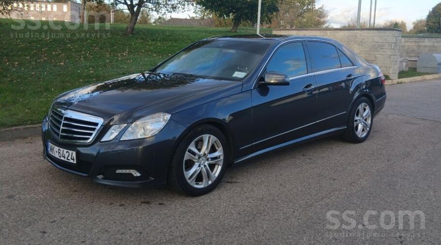 Pelēks Mercedes-Benz E 350 2010 Daugavpils, ar dzinēja tilpumu 3.00 L un nobraukumu 255 tūkst. km par 9150 €, foto 1 vietnē AUTOMOTO.COM.LV