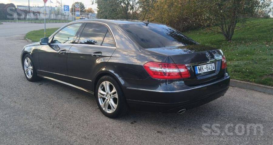 Pelēks Mercedes-Benz E 350 2010 Daugavpils, ar dzinēja tilpumu 3.00 L un nobraukumu 255 tūkst. km par 9150 €, foto 5 vietnē AUTOMOTO.COM.LV