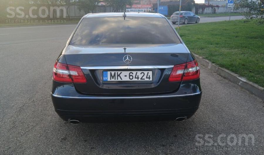 Pelēks Mercedes-Benz E 350 2010 Daugavpils, ar dzinēja tilpumu 3.00 L un nobraukumu 255 tūkst. km par 9150 €, foto 6 vietnē AUTOMOTO.COM.LV