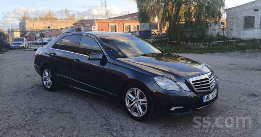 Pelēks Mercedes-Benz E 350 2010 Daugavpils, ar dzinēja tilpumu 3.00 L un nobraukumu 255 tūkst. km par 9150 €, foto 7 vietnē AUTOMOTO.COM.LV
