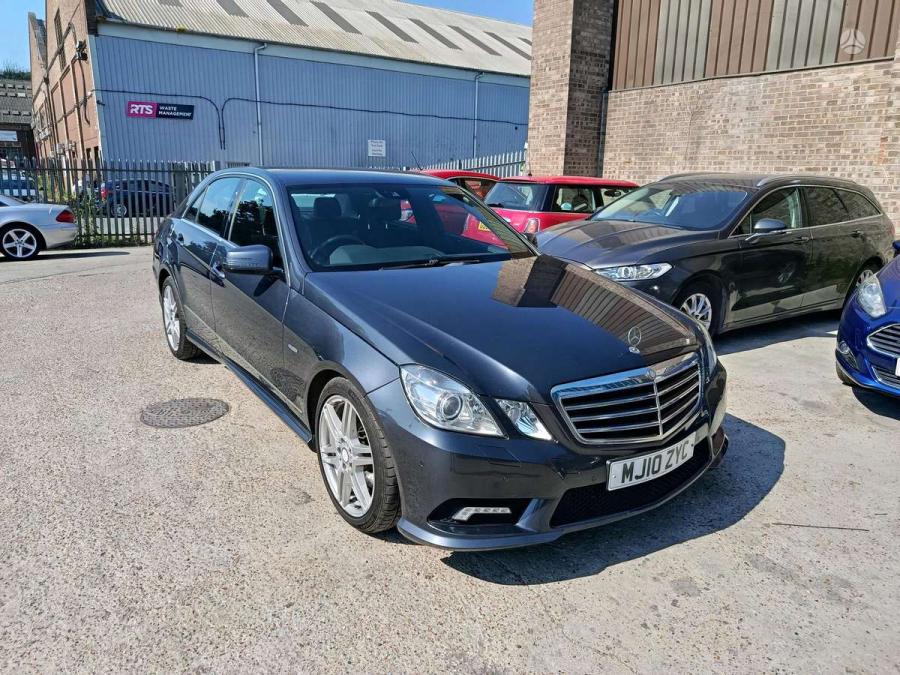 Pelēks Mercedes-Benz E 350 2010 Kauņa, ar dzinēja tilpumu 2.99 L un nobraukumu 173 tūkst. km par 4550 €, foto 4 vietnē AUTOMOTO.COM.LV