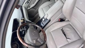 Grey Mercedes-Benz E 350 2010 in Vilnius, with an engine capacity of 3.50 L and mileage of 390 thousand km for 6200 €, photo 7 on AUTOMOTO.COM.LV