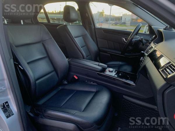 Grey Mercedes-Benz E 350 2010 in Riga, with an engine capacity of 3.00 L and mileage of 350 thousand km for 6100 €, photo 3 on AUTOMOTO.COM.LV