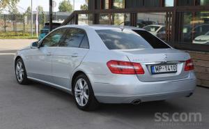 Pelēks Mercedes-Benz E 350 2010 Rīga, ar dzinēja tilpumu 3.00 L un nobraukumu 0 tūkst. km par 5950 €, foto 8 vietnē AUTOMOTO.COM.LV