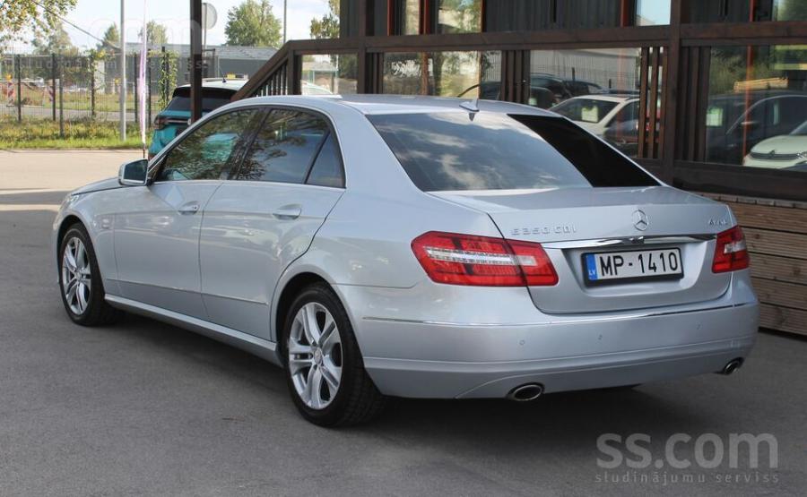 Pelēks Mercedes-Benz E 350 2010 Rīga, ar dzinēja tilpumu 3.00 L un nobraukumu 0 tūkst. km par 5950 €, foto 8 vietnē AUTOMOTO.COM.LV