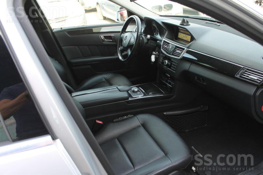 Pelēks Mercedes-Benz E 350 2010 Rīga, ar dzinēja tilpumu 3.00 L un nobraukumu 0 tūkst. km par 5950 €, foto 14 vietnē AUTOMOTO.COM.LV