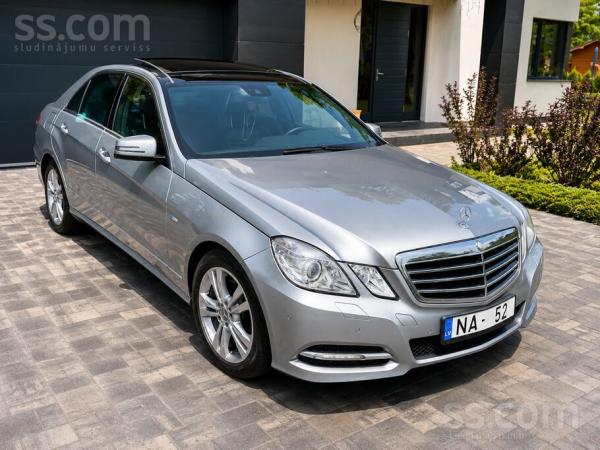 Pelēks Mercedes-Benz E 350 2011 Rīga, ar dzinēja tilpumu 3.00 L un nobraukumu 313 tūkst. km par 7759 €, foto 2 vietnē AUTOMOTO.COM.LV