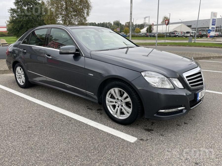 Grey Mercedes-Benz E 350 2011 in Riga, with an engine capacity of 3.00 L and mileage of 209 thousand km for 10800 €, photo 16 on AUTOMOTO.COM.LV