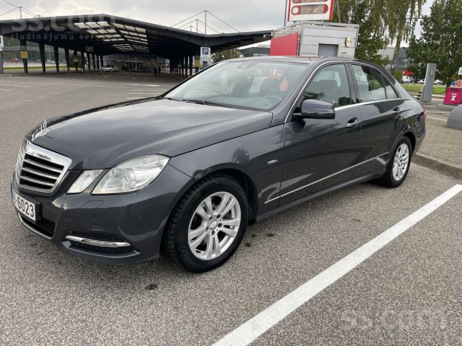 Grey Mercedes-Benz E 350 2011 in Riga, with an engine capacity of 3.00 L and mileage of 209 thousand km for 10800 €, photo 17 on AUTOMOTO.COM.LV