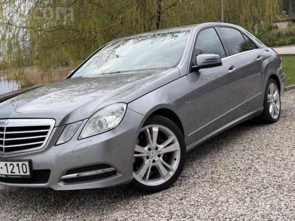 Pelēks Mercedes-Benz E 350 2012 Jūrmala, ar dzinēja tilpumu 3.00 L un nobraukumu 0 tūkst. km par 10550 €, foto 3 vietnē AUTOMOTO.COM.LV