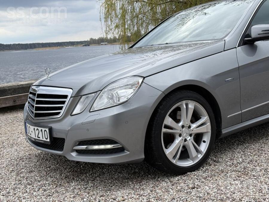 Pelēks Mercedes-Benz E 350 2012 Jūrmala, ar dzinēja tilpumu 3.00 L un nobraukumu 0 tūkst. km par 10550 €, foto 5 vietnē AUTOMOTO.COM.LV