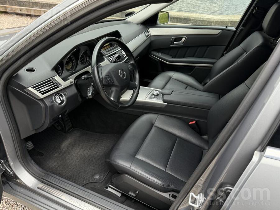 Pelēks Mercedes-Benz E 350 2012 Jūrmala, ar dzinēja tilpumu 3.00 L un nobraukumu 0 tūkst. km par 10550 €, foto 24 vietnē AUTOMOTO.COM.LV