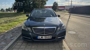 Grey Mercedes-Benz E 350 2012 in Riga, with an engine capacity of 3.00 L and mileage of 174 thousand km for 12800 €, photo 3 on AUTOMOTO.COM.LV