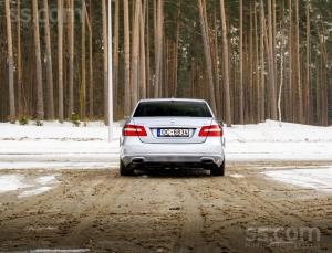 Pelēks Mercedes-Benz E 350 2013 Rīga, ar dzinēja tilpumu 3.00 L un nobraukumu 302 tūkst. km par 9192 €, foto 6 vietnē AUTOMOTO.COM.LV