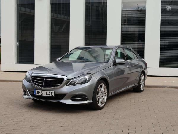 Grey Mercedes-Benz E 350 2013 in Vilnius, with an engine capacity of 2.99 L and mileage of 267 thousand km for 11900 €, photo 1 on AUTOMOTO.COM.LV