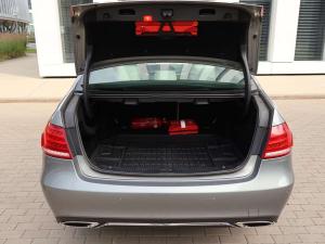 Grey Mercedes-Benz E 350 2013 in Vilnius, with an engine capacity of 2.99 L and mileage of 267 thousand km for 11900 €, photo 13 on AUTOMOTO.COM.LV