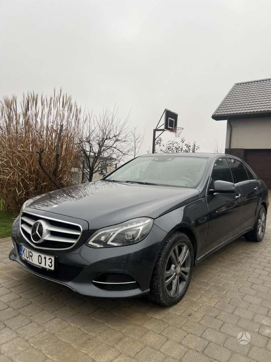 Pelēks Mercedes-Benz E 350 2014 Kauņa, ar dzinēja tilpumu 2.99 L un nobraukumu 313 tūkst. km par 13000 €, foto 2 vietnē AUTOMOTO.COM.LV