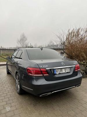 Pelēks Mercedes-Benz E 350 2014 Kauņa, ar dzinēja tilpumu 2.99 L un nobraukumu 313 tūkst. km par 13000 €, foto 3 vietnē AUTOMOTO.COM.LV