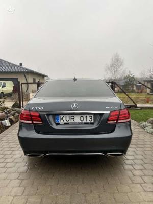 Pelēks Mercedes-Benz E 350 2014 Kauņa, ar dzinēja tilpumu 2.99 L un nobraukumu 313 tūkst. km par 13000 €, foto 4 vietnē AUTOMOTO.COM.LV