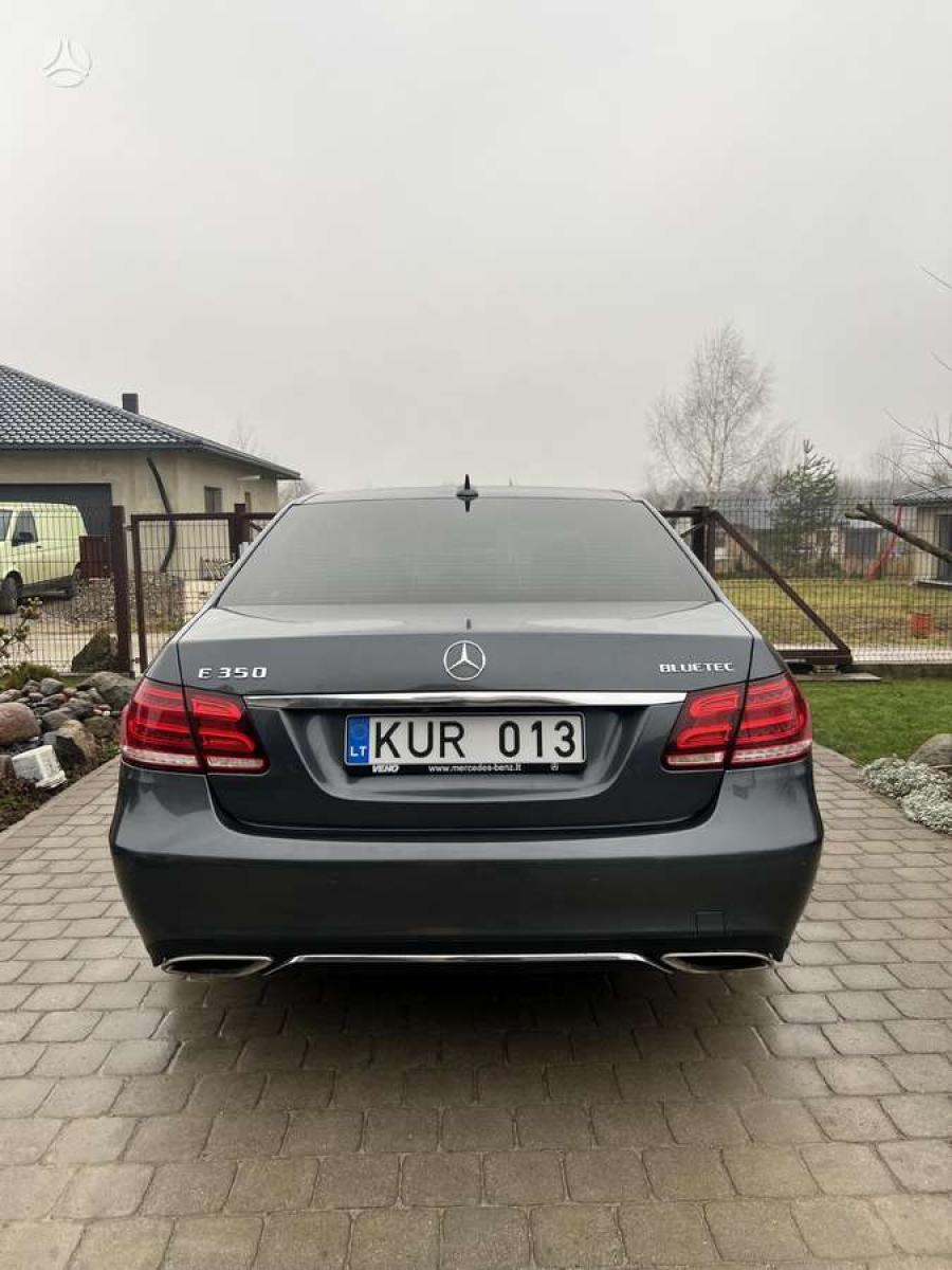 Pelēks Mercedes-Benz E 350 2014 Kauņa, ar dzinēja tilpumu 2.99 L un nobraukumu 313 tūkst. km par 13000 €, foto 4 vietnē AUTOMOTO.COM.LV