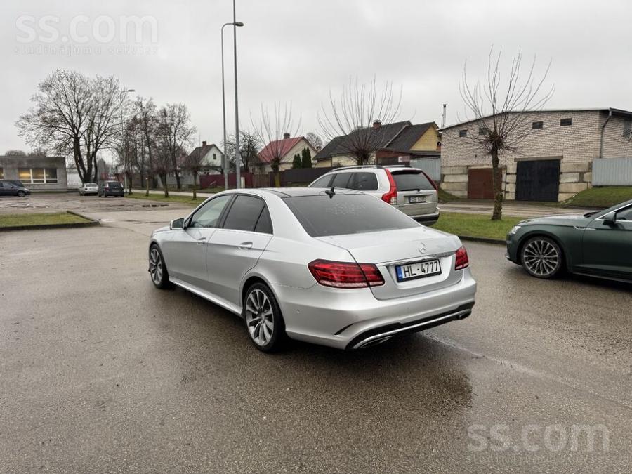 Grey Mercedes-Benz E 350 2014 in Daugavpils, with an engine capacity of 3.00 L and mileage of 368 thousand km for 12500 €, photo 5 on AUTOMOTO.COM.LV