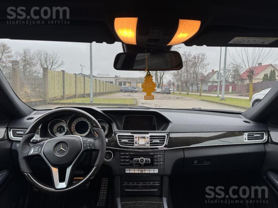 Grey Mercedes-Benz E 350 2014 in Daugavpils, with an engine capacity of 3.00 L and mileage of 368 thousand km for 12500 €, photo 7 on AUTOMOTO.COM.LV