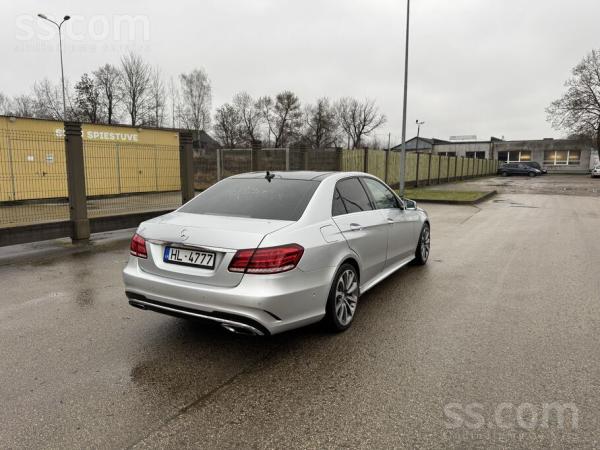 Pelēks Mercedes-Benz E 350 2014 Daugavpils, ar dzinēja tilpumu 3.00 L un nobraukumu 368 tūkst. km par 12500 €, foto 5 vietnē AUTOMOTO.COM.LV
