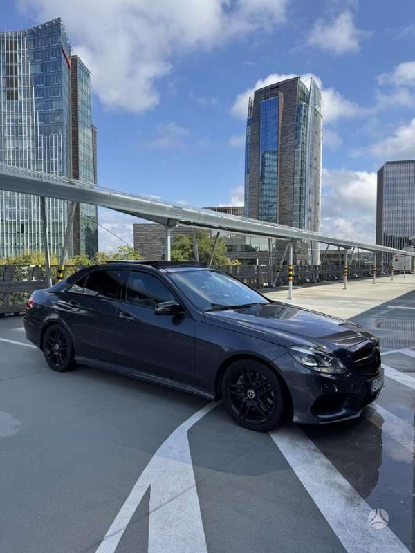 Мерседес E 350 2014 в Вильнюс на AUTOMOTO.COM.LV Серый Мерседес E 350 2014 в Вильнюс, объемом двигателя 2.99 л и пробегом 228 тыс. км за 12999 €, фото 7 на AUTOMOTO.COM.LV