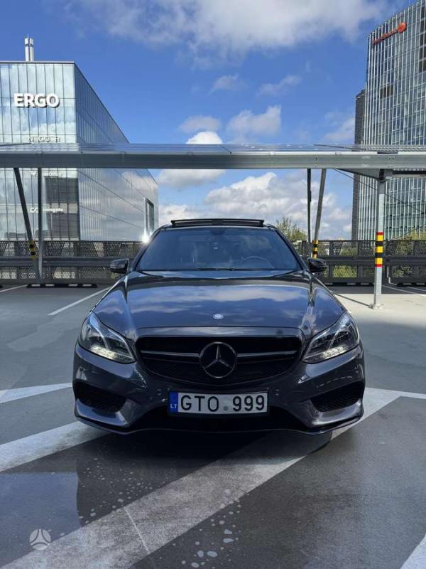Мерседес E 350 2014 в Вильнюс на AUTOMOTO.COM.LV Серый Мерседес E 350 2014 в Вильнюс, объемом двигателя 2.99 л и пробегом 228 тыс. км за 12999 €, фото 8 на AUTOMOTO.COM.LV