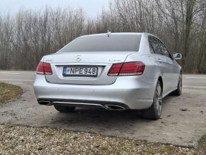 Pelēks Mercedes-Benz E 350 2015 Viļņa, ar dzinēja tilpumu 3.00 L un nobraukumu 239 tūkst. km par 11900 €, foto 3 vietnē AUTOMOTO.COM.LV